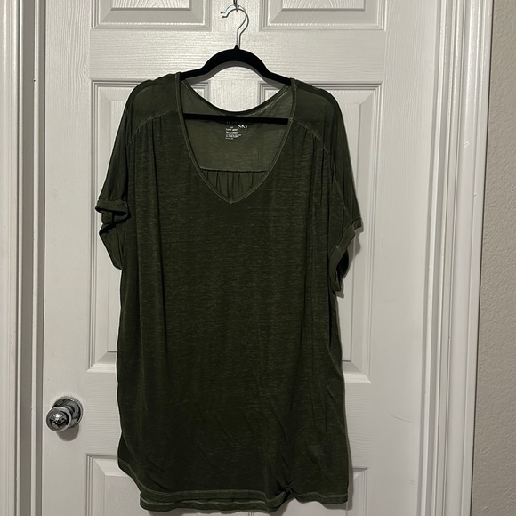 Terra & Sky | Tops | Terra Sky X 16w18w Green Shirt | Poshmark